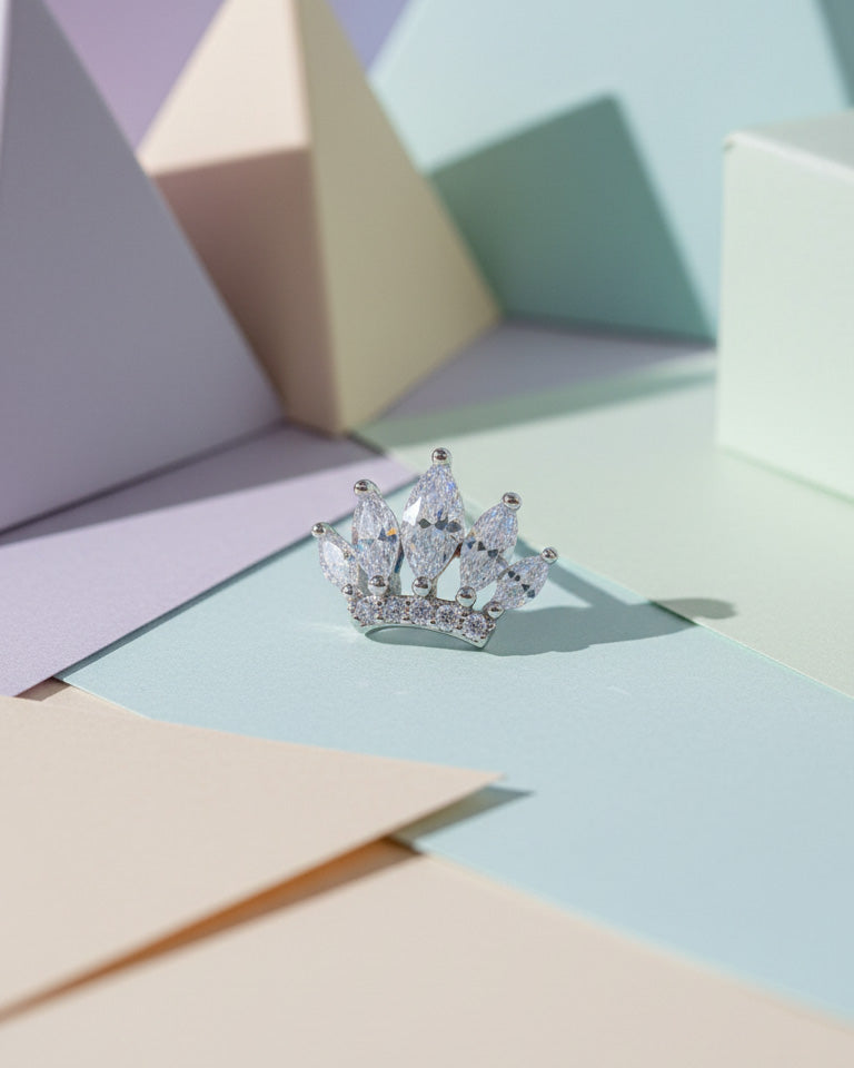 Tiara shape stud earring of marquise stones. – IOV